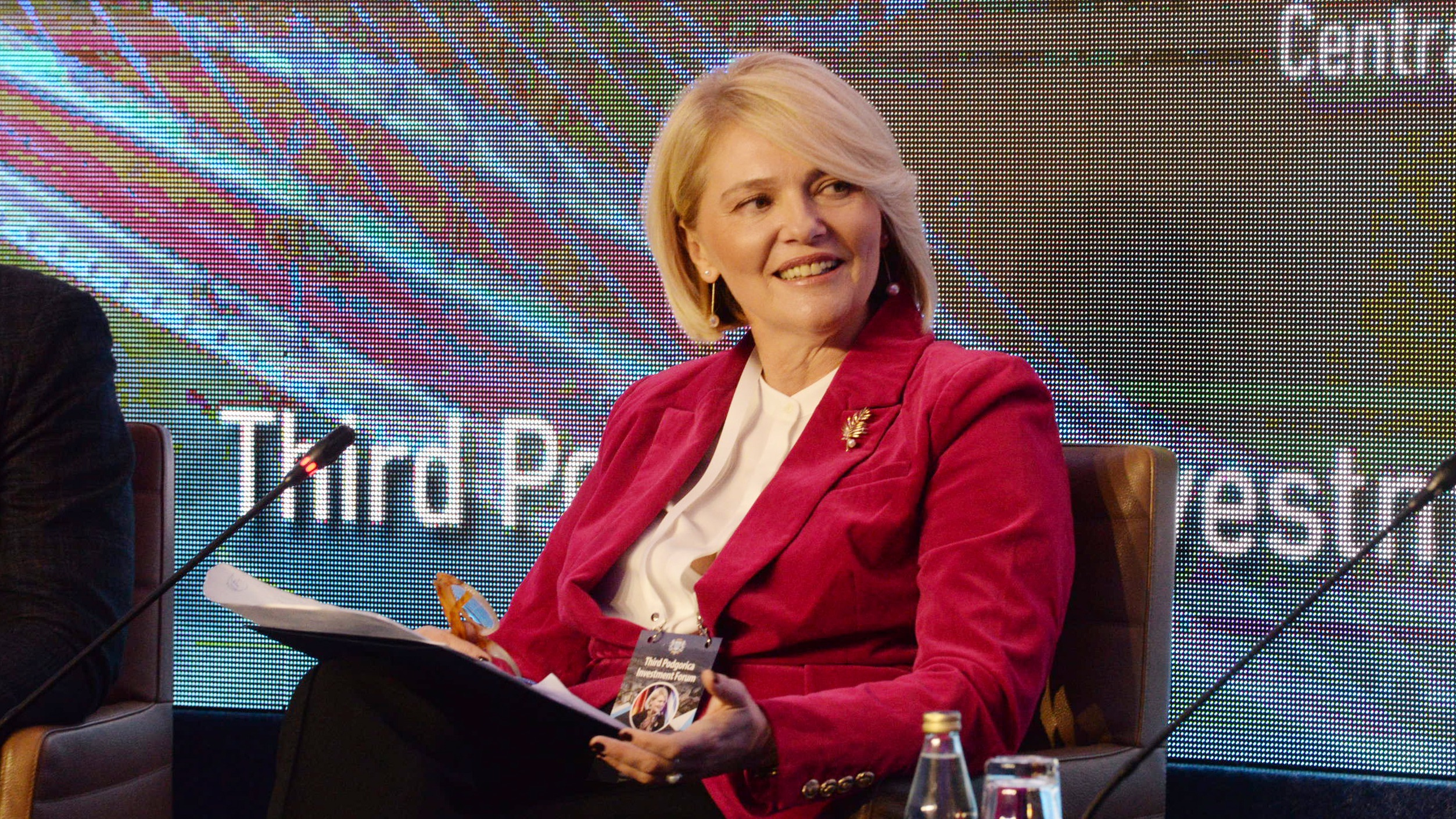 Intervju sa Oliverom Injac gradonačelnicom Podgorice: Snaga žene u ...